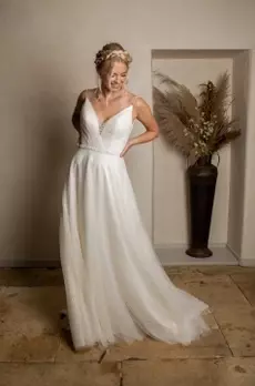 W412 | Pearl Encrusted Glitter Tulle Bridal Gown | True Bride