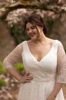 Toni TC-W460 | Classic Beaded A-Line Bridal Gown | True Curves