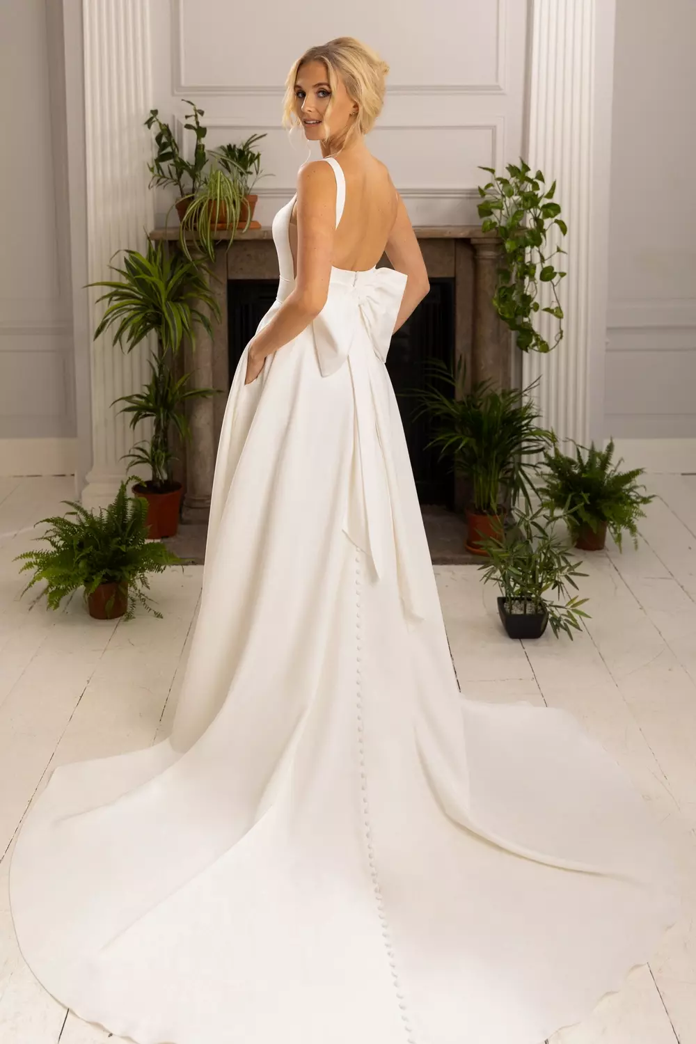 Cameron W466 | Modern Square Neck Dress with Detachable Bow | True Bride